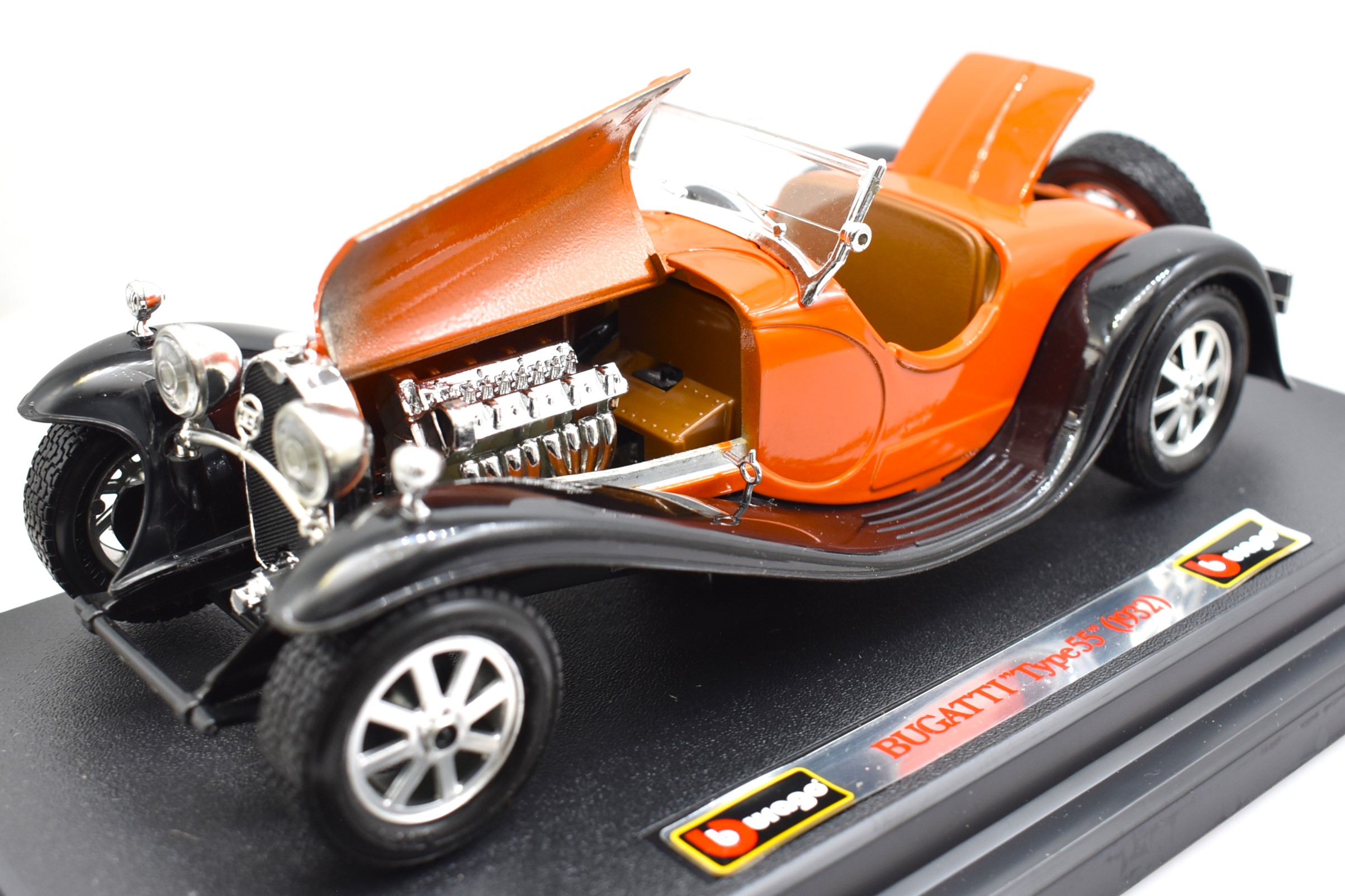 Modellino auto scala 1:24 Bugatti Type 55 Burago diecast modellismo da ...
