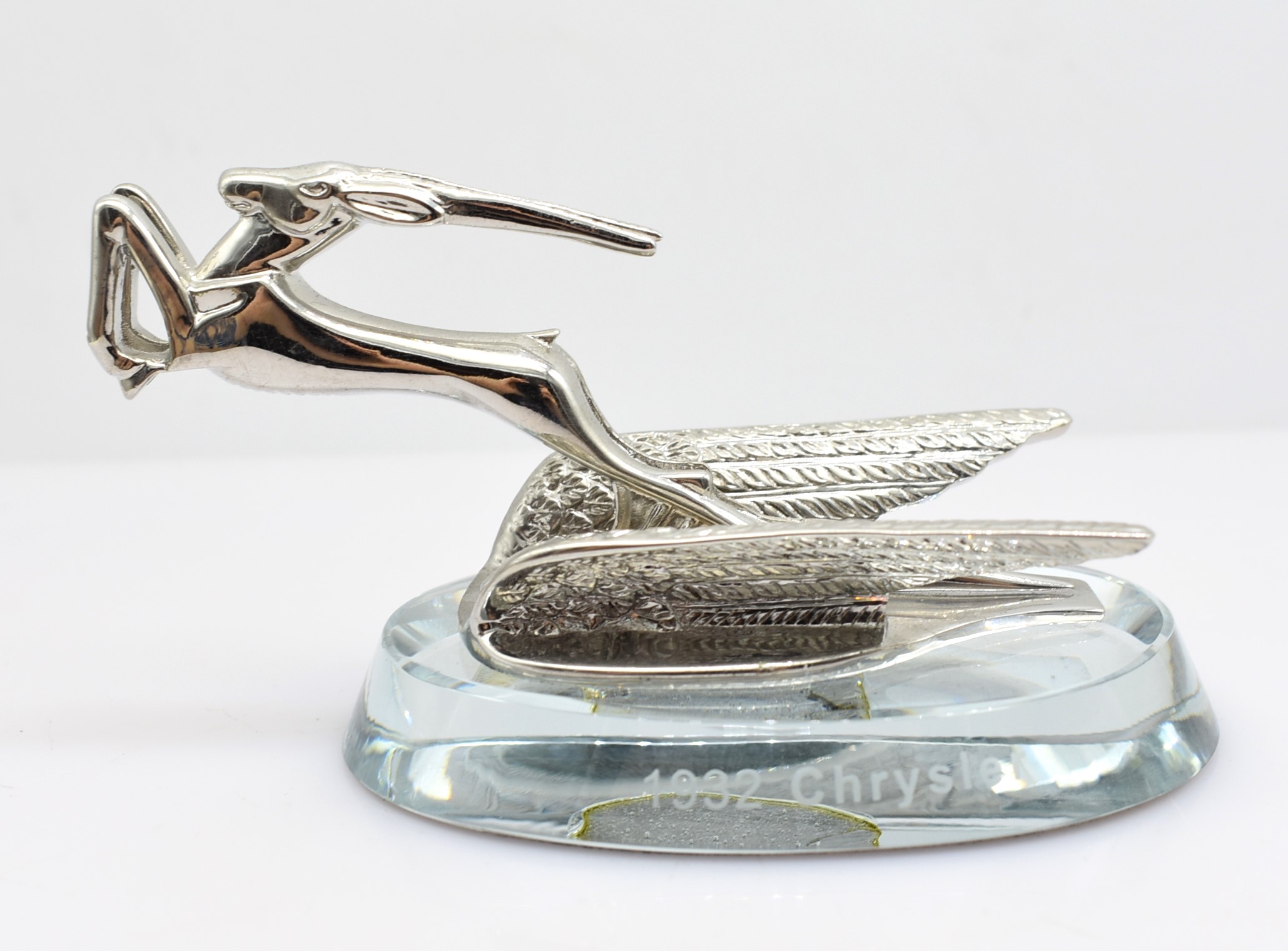 Stemma Fermacarte auto 1932 CHRYSLER HOOD ORNAMENT SIGNATURE MODELS ...