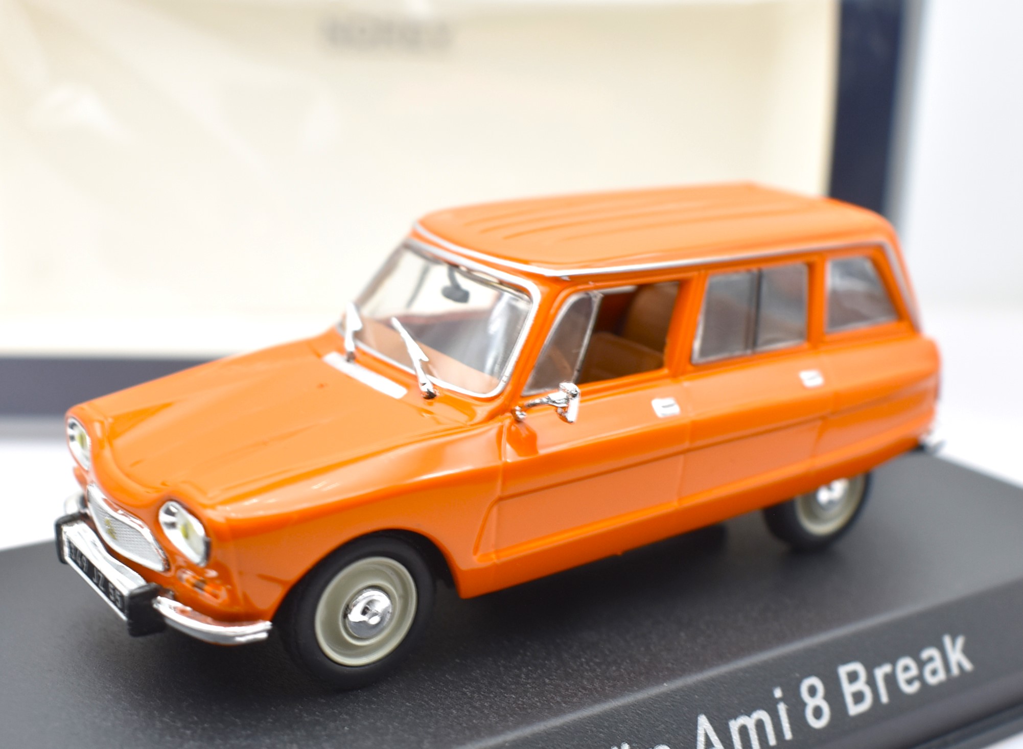 Modellino auto scala 1:43 Citroen Ami 8 Break Norev diecast modellismo da collezione - Arcadia ...